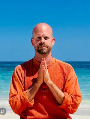 The Joy of Right Living with the Yamas and Niyamas – Sivananda Ashram ...